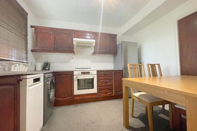 Ampthill Square, London NW1, room to rent - 67611402 | PrimeLocation