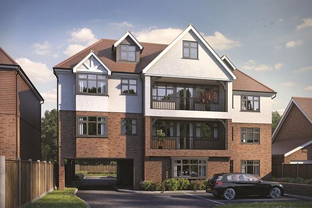 Hall Lane, Upminster RM14, 2 bedroom flat for sale - 59140011 ...