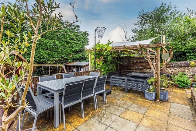 Townfield Road, Dorking RH4, 3 bedroom semi-detached house for sale ...