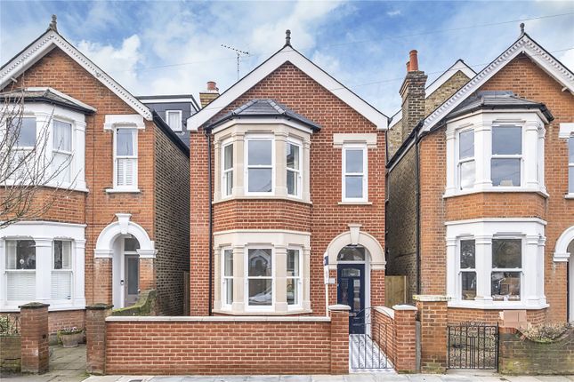 Kingston upon Thames new homes for sale - Buy new homes in Kingston ...