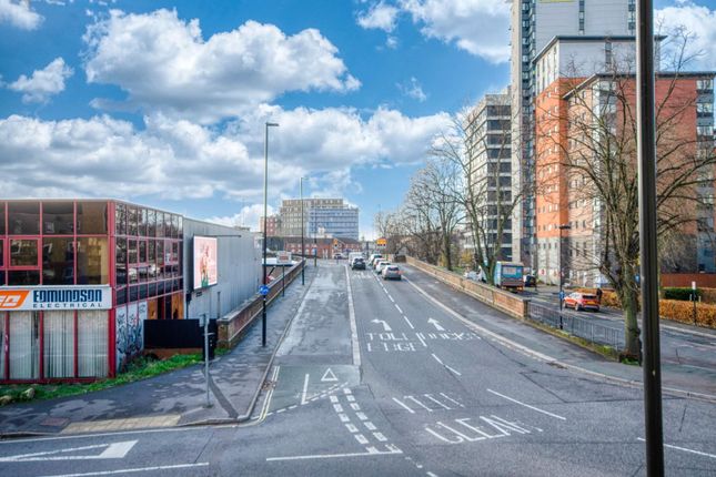 White Star Place, Southampton, Hampshire SO14, 2 bedroom flat for sale ...