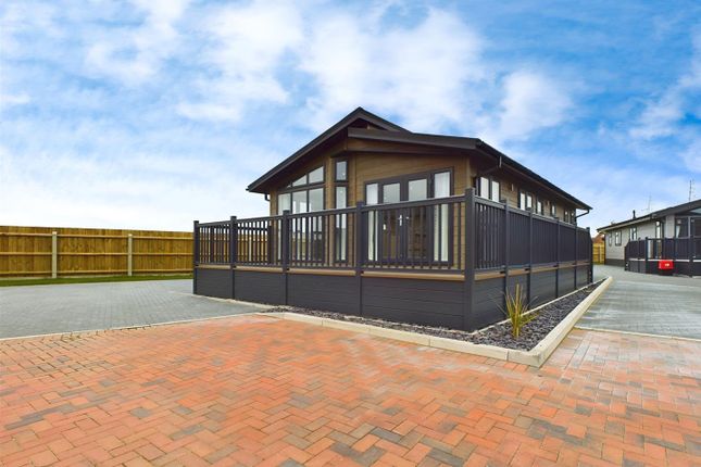 Coast Road, Sandy Beach Holiday Park, Bacton NR12, 2 bedroom mobile ...