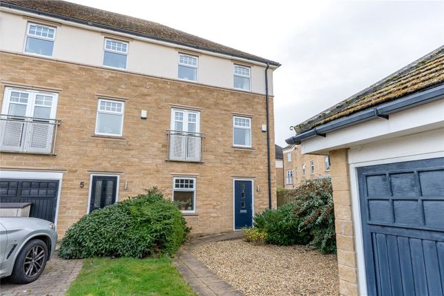 Kingsdale Close, Menston, Ilkley, West Yorkshire LS29, 4 bedroom end ...