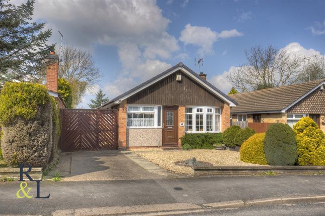 Wolds Drive, Keyworth, Nottingham NG12, 2 bedroom detached bungalow for ...