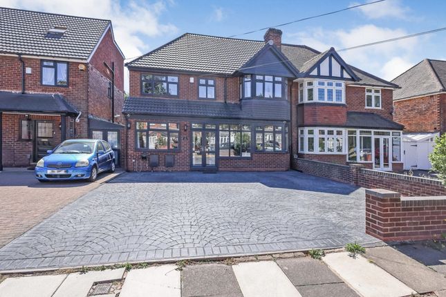 Houses for Sale in Chipperfield Road, Hodge Hill, Birmingham B36 ...