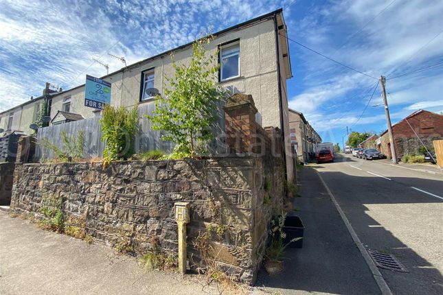 Homes for Sale in Pontypool - Buy Property in Pontypool - Primelocation