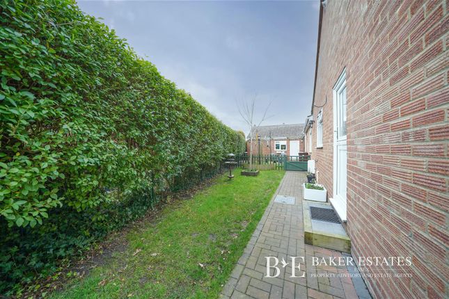 Hall Road, Tiptree, Colchester CO5, 4 bedroom detached bungalow for ...