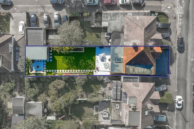 Mount View, Rickmansworth WD3, 4 bedroom semi-detached house for sale ...