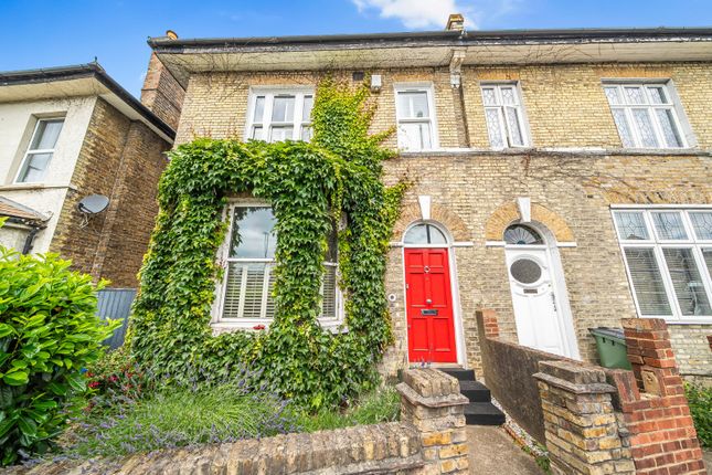 4 Bed Semi Detached House For Sale In Southend Crescent Eltham London