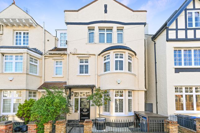 Homes for Sale in Surbiton Hill Road, Surbiton KT6 - Buy Property in ...
