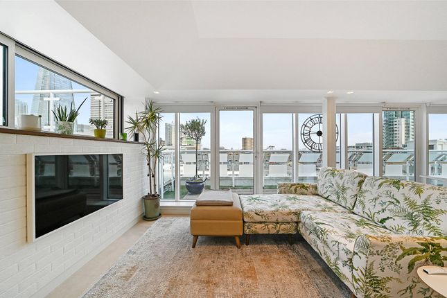 Bridgegate House, 116-118 Borough High Street, London SE1, 2 bedroom ...