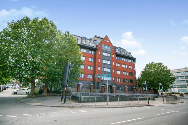 1 bed flat for sale in Verona Aparrments, Wellington Street, Slough SL1 ...