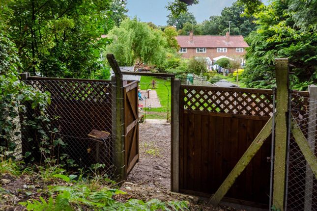 Albert Drive, Sheerwater, Woking GU21, 3 bedroom property for sale ...