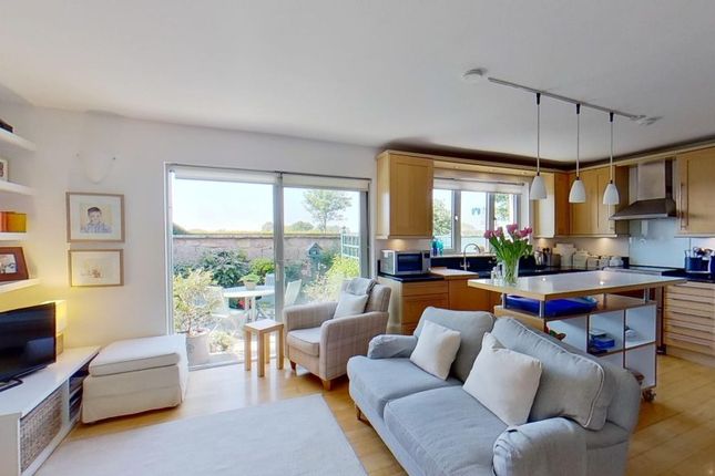 16 Moy House Court, Moy, Near Forres IV36, 3 bedroom cottage for sale ...