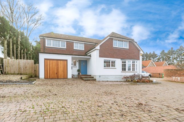 Houses for Sale in Primrose Close, North Waltham, Basingstoke RG25 ...