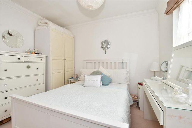 College Square, Westgate On Sea, Kent CT8, 1 bedroom flat for sale ...