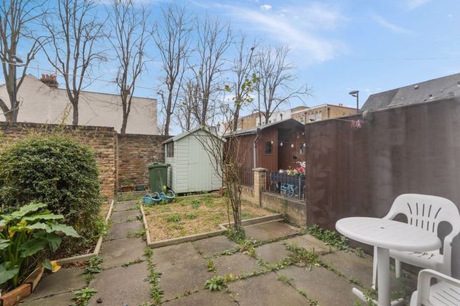 Joseph Powell Close, London SW12, 2 bedroom terraced house for sale ...