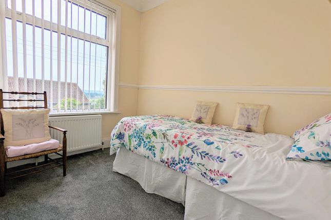 Toft Hill, Bishop Auckland, County Durham DL14, 4 bedroom end terrace ...