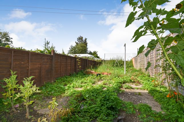 Basingstoke Road, Reading RG2, 3 bedroom terraced house for sale ...