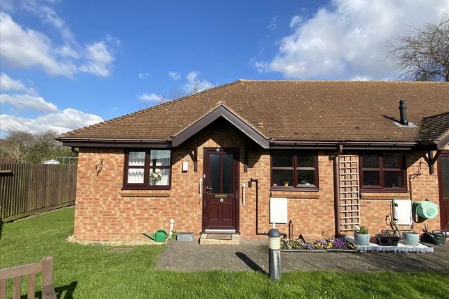 2 bed semi-detached bungalow for sale in Woodleigh, Keyworth ...
