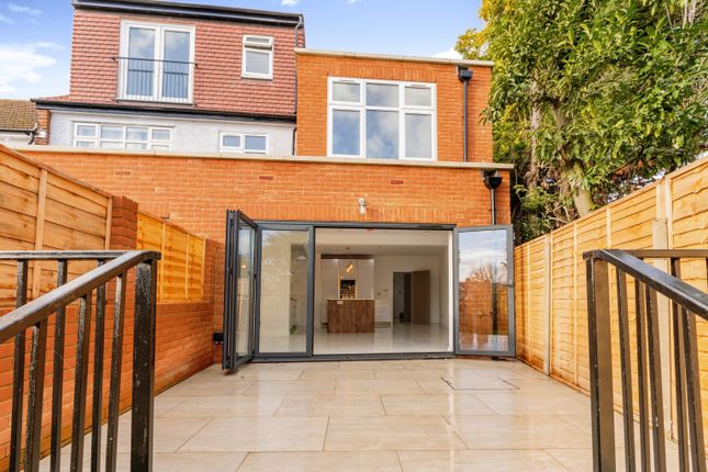 Wilmer Way, London N14, 3 bedroom end terrace house for sale - 63387760 ...