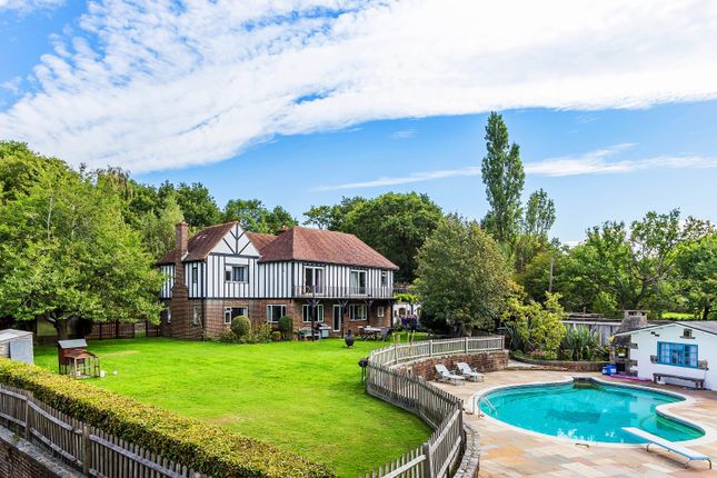 Homes for Sale in Outwood, Surrey - Buy Property in Outwood, Surrey ...