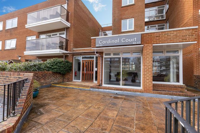 Grand Avenue, Worthing BN11, 2 bedroom flat for sale - 69315873 ...