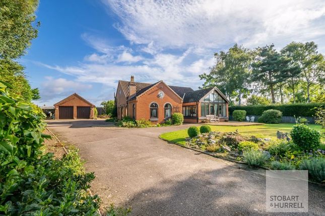 Cromer Road North Walsham Norfolk Nr28 4 Bedroom Detached Bungalow
