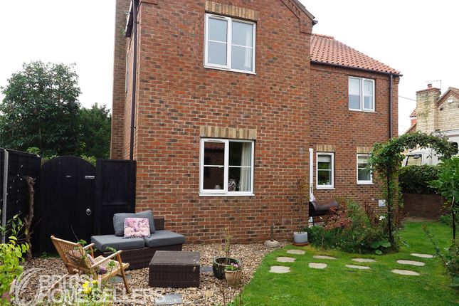 Old Chapel Court, Waddingham, Gainsborough, Lincolnshire DN21, 4 ...
