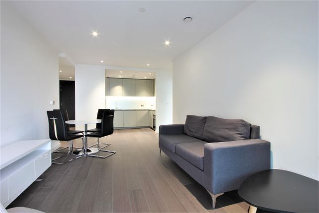 No.2, Upper Riverside, 10 Cutter Lane, Greenwich Peninsula, London SE10 ...