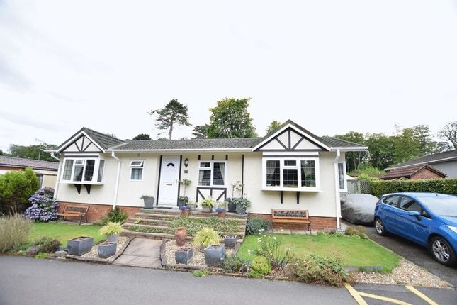 Beech Park, Chesham Road, Wigginton, Tring HP23, 2 bedroom mobile/park ...
