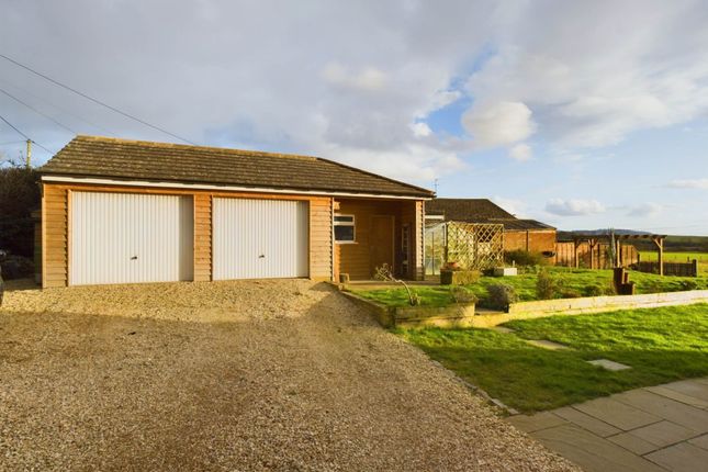 North Lee Lane, Terrick HP22, 4 bedroom semi-detached house for sale ...