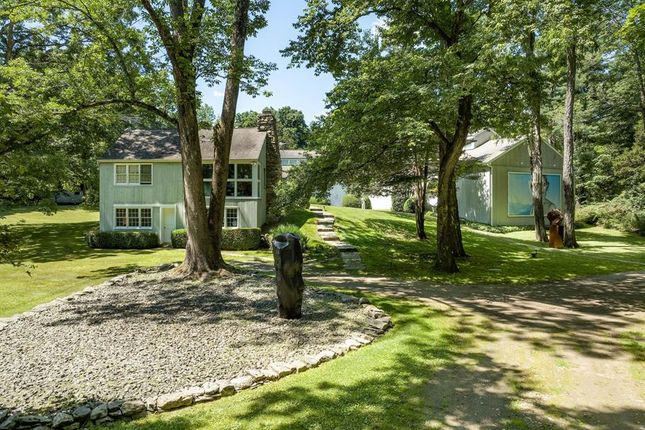 64 Pound Ridge Road, Pound Ridge, New York, United States Of America ...