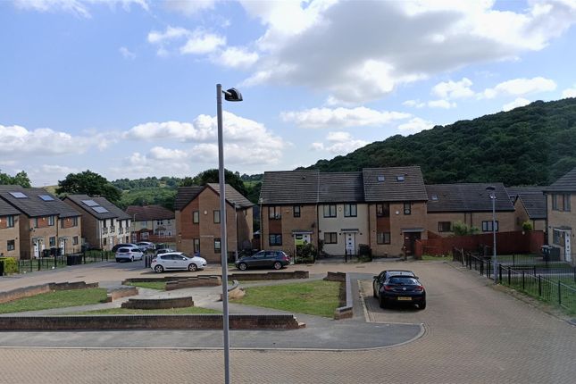 Larwood Drive, Bradford BD10, 2 bedroom town house for sale - 69506600 | PrimeLocation