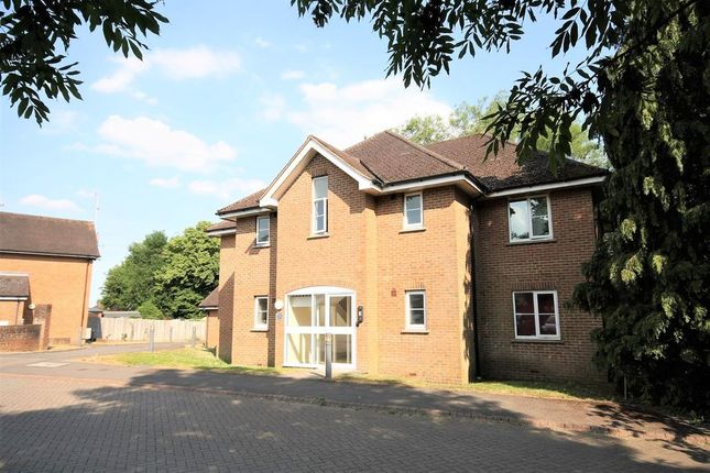 Chart Gardens, Dorking RH5, 1 bedroom flat for sale - 64901198 ...