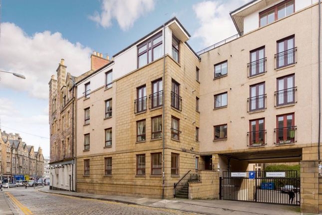 2 bed flat for sale in 7/1 High Riggs, Edinburgh EH3 - Zoopla