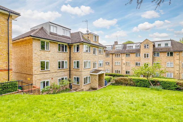 Queensmere Road, London SW19, 2 bedroom flat for sale - 64567595 ...