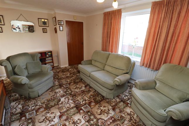 Wold View, Elloughton, Brough HU15, 3 bedroom semi-detached house for ...