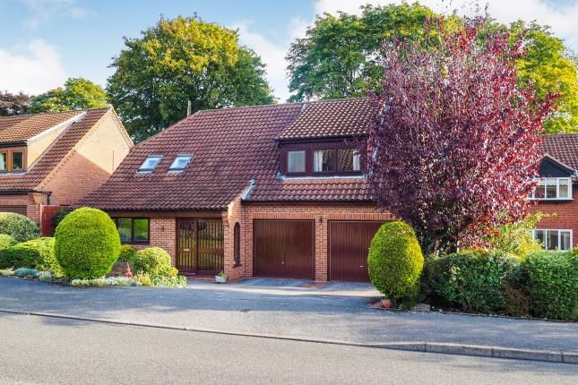 4 bed detached house for sale in Rectory Gardens, Wollaton, Nottingham ...