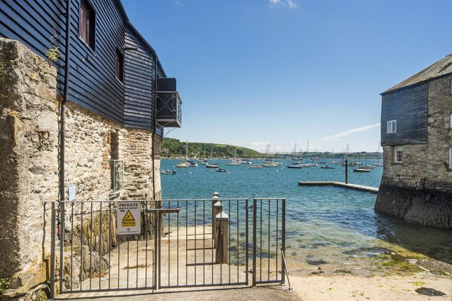 Smugglers Row, The Packet Quays, Falmouth TR11, 3 bedroom flat for sale ...