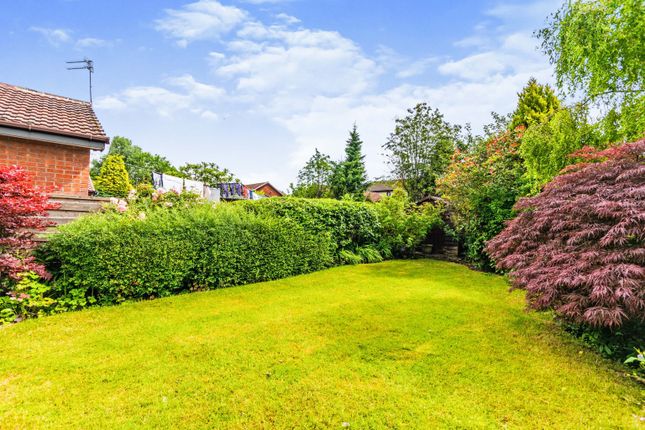 Rothay Drive, Stockport SK5, 2 bedroom detached bungalow for sale ...