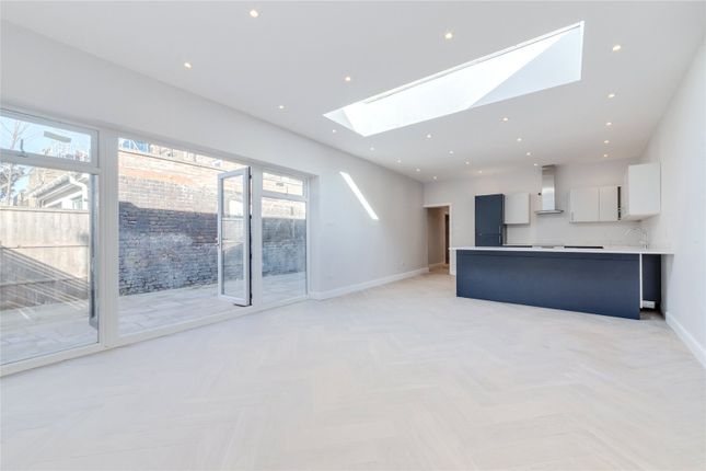 Hornsey Road, Holloway, London N7, 3 bedroom flat for sale - 64008397 ...