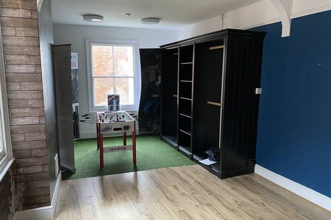 Regent Street, Rugby CV21, leisure/hospitality to let - 63444910 ...