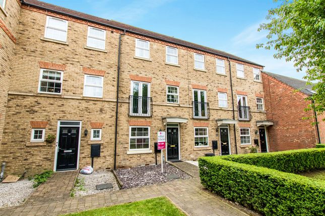 Homes for Sale in Tall Pines Road, Witham St. Hughs, Lincoln LN6 - Buy ...