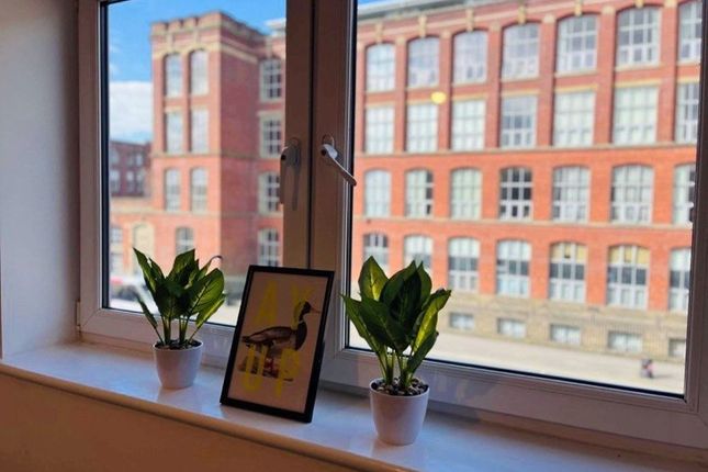 Kayley House, New Hall Lane PR1, 2 bedroom flat to rent - 64272351 ...