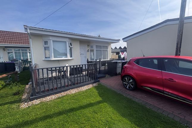 Seaholme Road, Mablethorpe LN12, 2 bedroom bungalow for sale - 70050343 ...