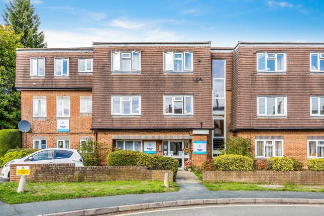 Beatrice Road, Oxted RH8, 1 bedroom flat for sale - 62560316 ...