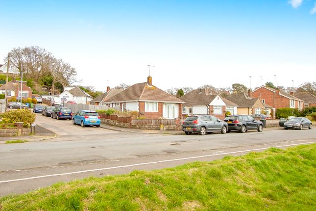 Rodney Close, Wallisdown, Poole, Dorset BH12, 2 bedroom bungalow for ...
