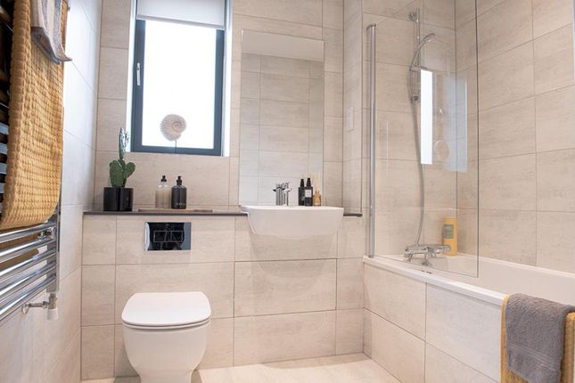 Sheaf Street, Hunslet, Leeds LS10, 2 bedroom flat for sale - 67859882 ...