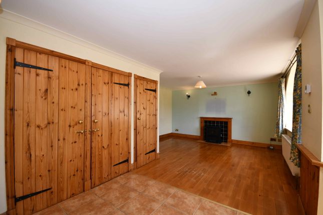 The Arches, Mains Of Croy, Croy, Inverness, Inverness-Shire IV2, 2 ...